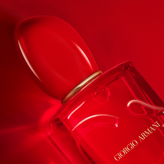 Si Passione Red Musk Perfume para Mujer de Giorgio Armani de Armani