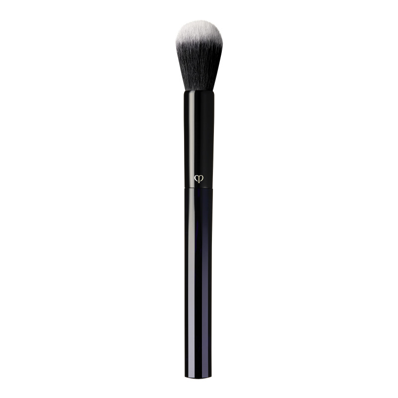 CREAM & POWDER BLUSH BRUSH de Clé De Peau Beauté